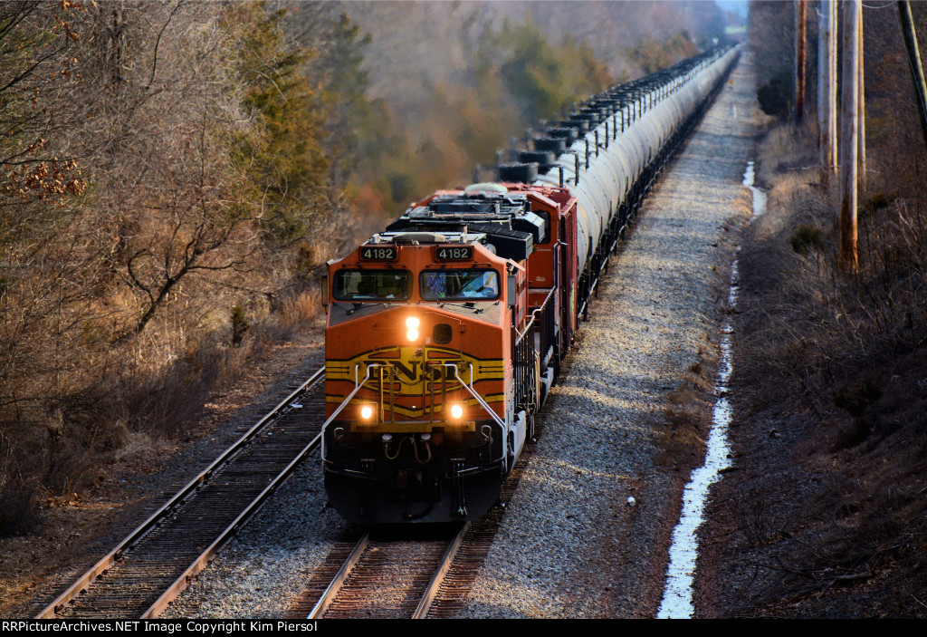 BNSF 4182 CSX Train K042 Crude Oil Loads